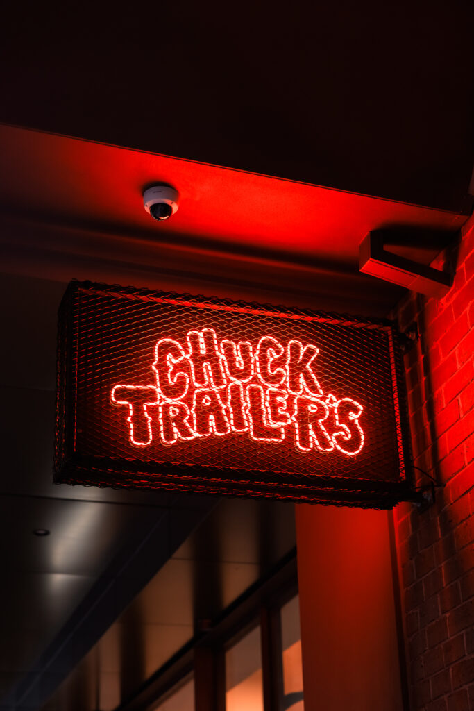 Late Night Bar Sydney CBD | Live Bands, Burgers & Wings | Chuck Trailer's